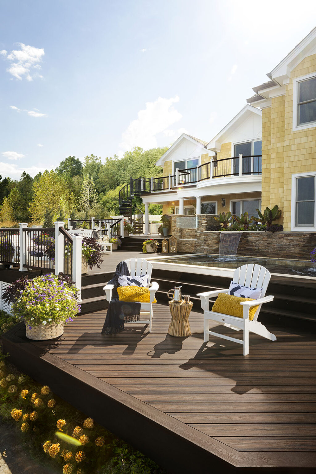 How to Finish the Ends of Composite Decking - Trex Seal